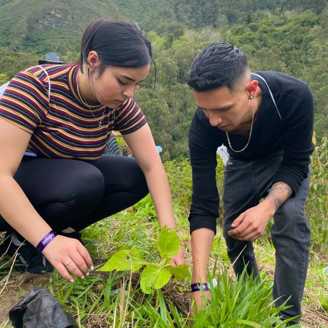 Home [thinkhumanfoundation.my.site.com]